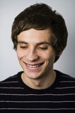 Norwegian comedy star Daniel Simonsen at Gorilla's Group Therapy ...
