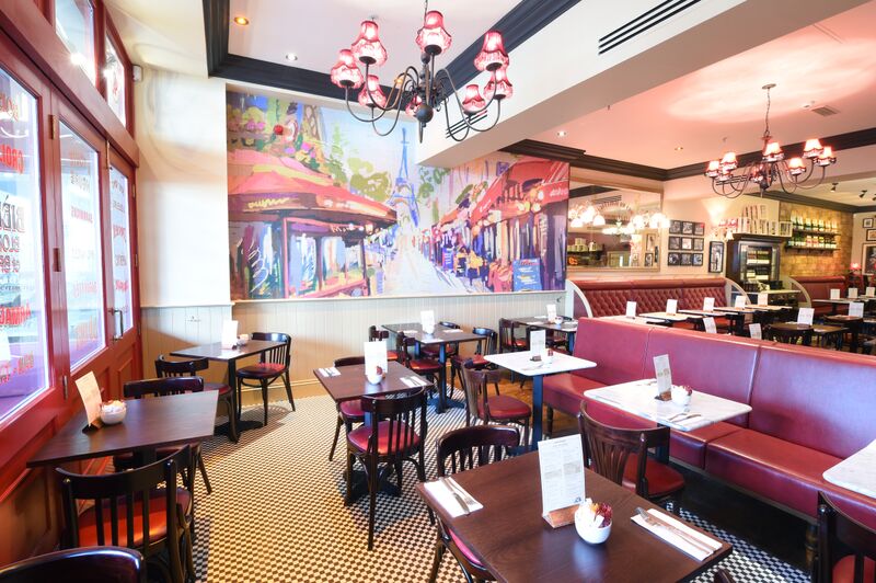 Lowry-inspired Cafe Rouge comes to Salford Quays - Manchester Wire