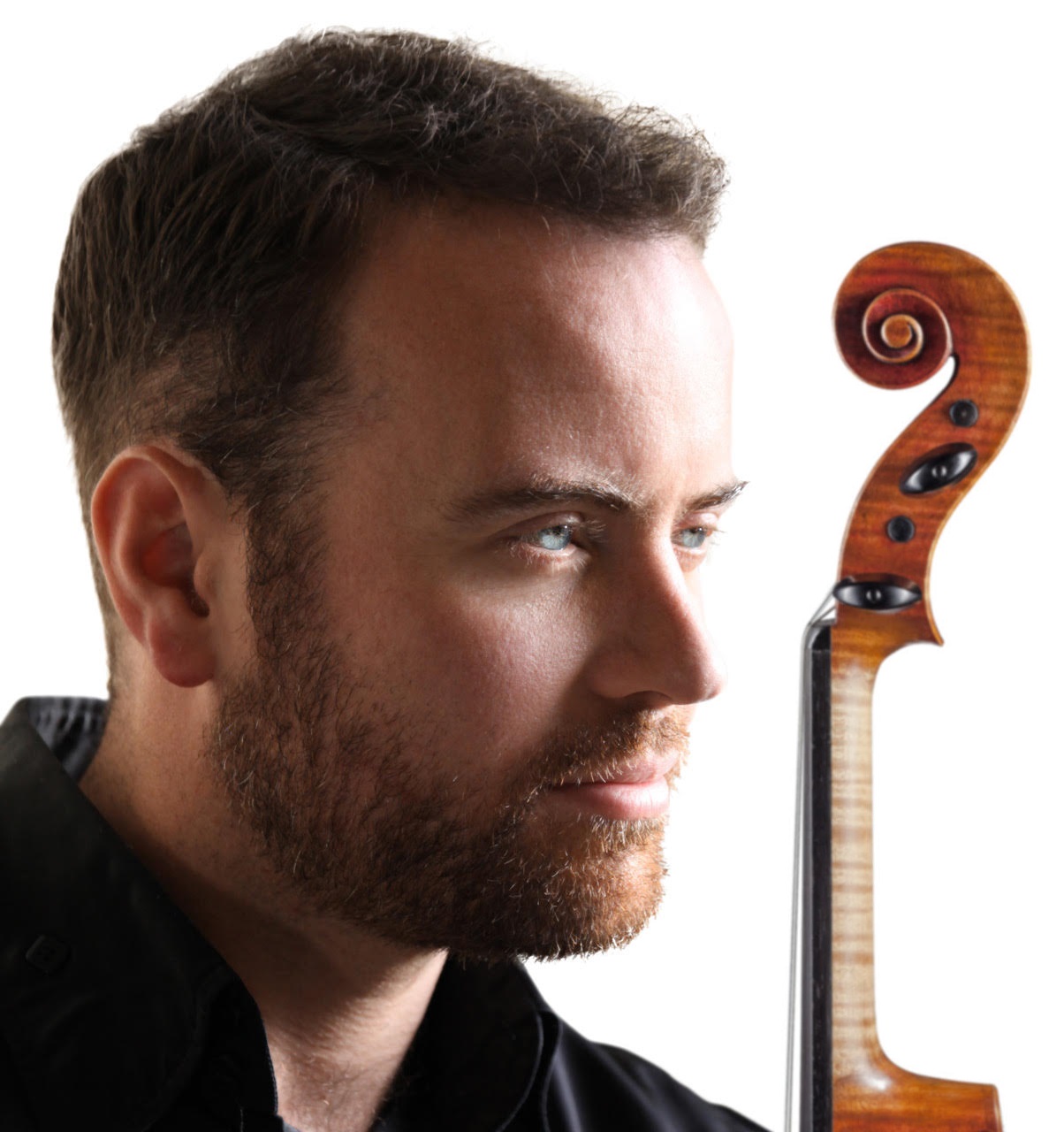 Strings at Night: Gregory Scott's candlelit violin concert at the ...