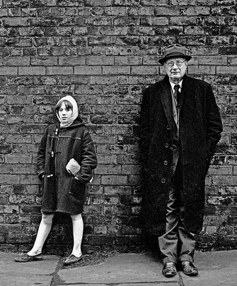 Photography exhibition: Rare images of LS Lowry at home at The Lowry ...