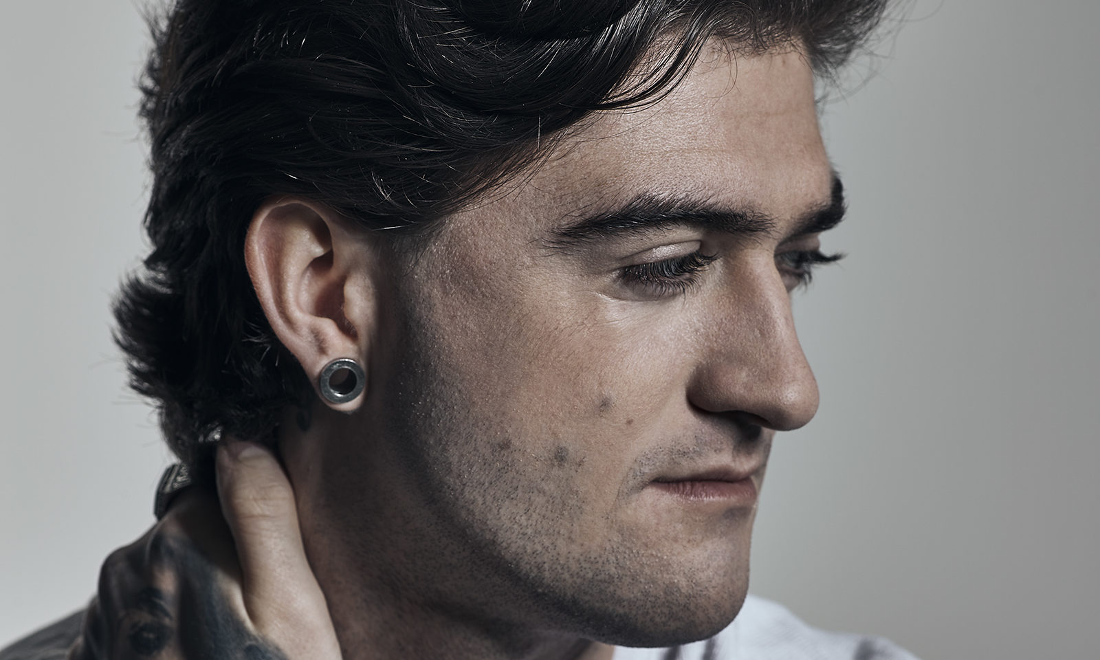 Gig: Win tickets to see singer songwriter Adam Hender at The Deaf ...