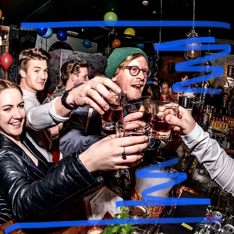 Bar news : Liverpool's iconic dive bar Salt Dog Slims opens in ...