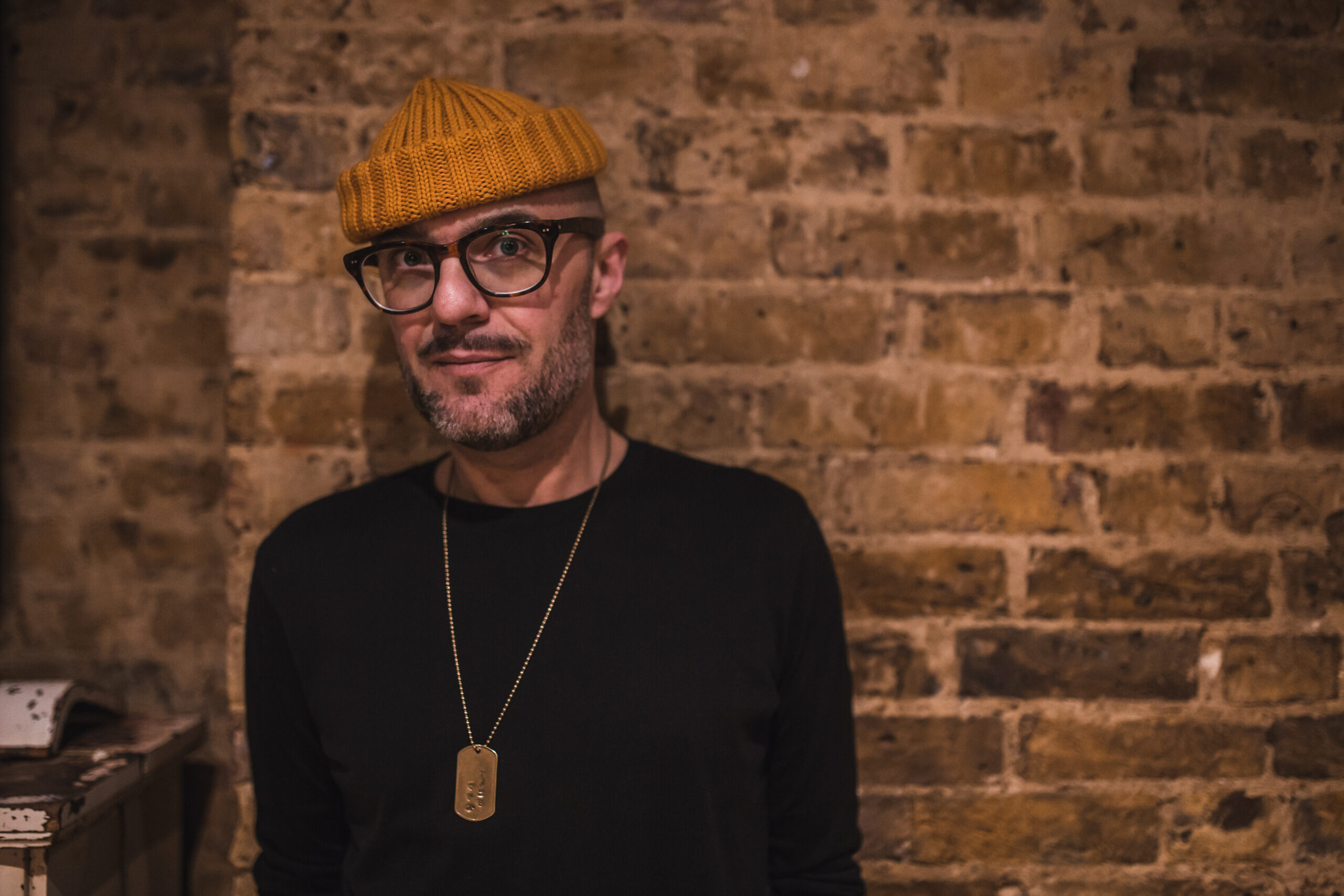 An evening with Justin Robertson comes to The Carlton Club