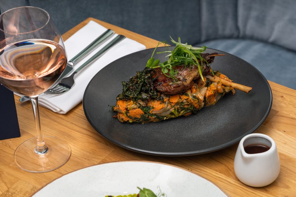 Fresh flavours and innovation: Embankment Kitchen reveals delicious new ...