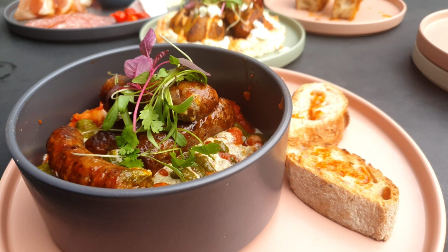 Beeswing: Natty wines and Manchester's most perfect terrace