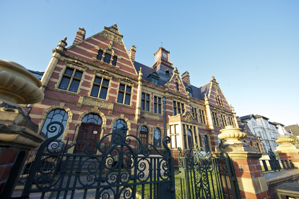 Heritage Open Days invite the public into iconic Manchester landmarks ...