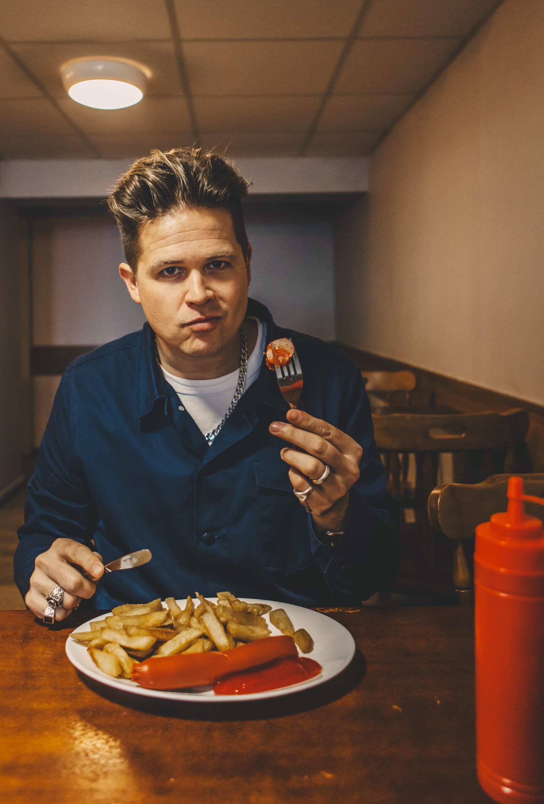 Luke Wright's 'Pub Grub' brings a full-hearted poetic celebration of the British pub to The Edge